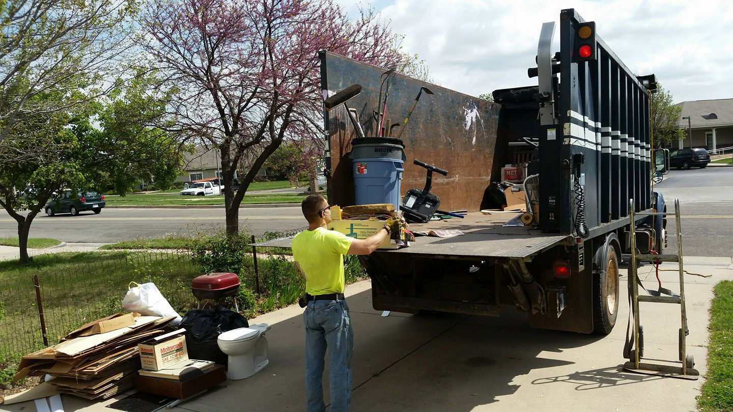 Best Junk Removal Hauling Services in West Palm Beach
