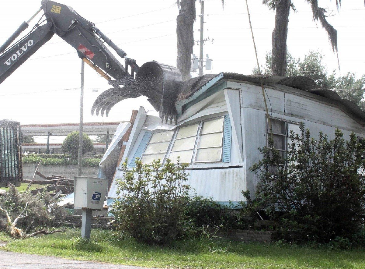 Best Mobile Home Demolition Removal in West Palm Beach